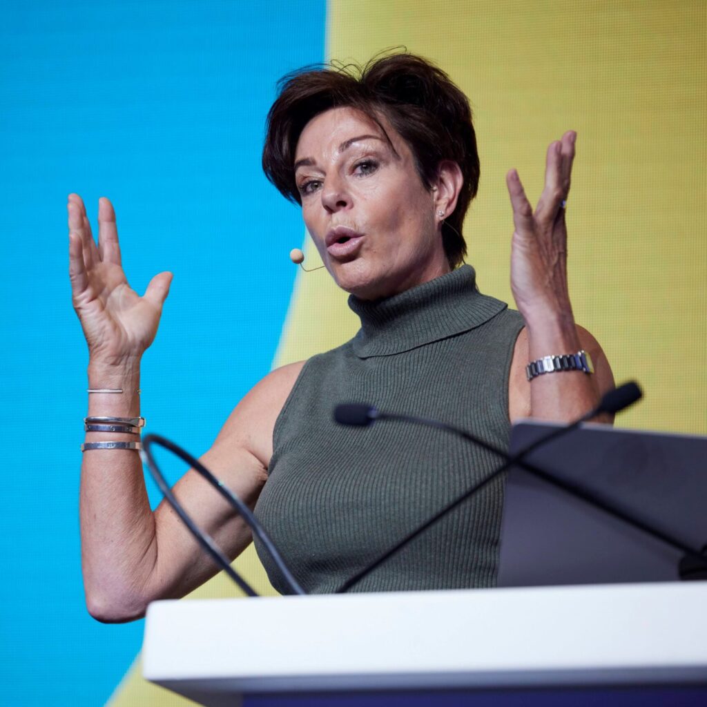 Book Penny Mallory As A Speaker - VBQ Speakers